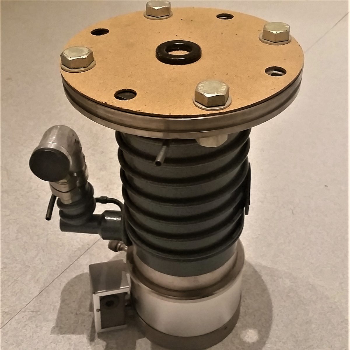 Edwards EO4 Diffusion Pump - Applied Ion Systems