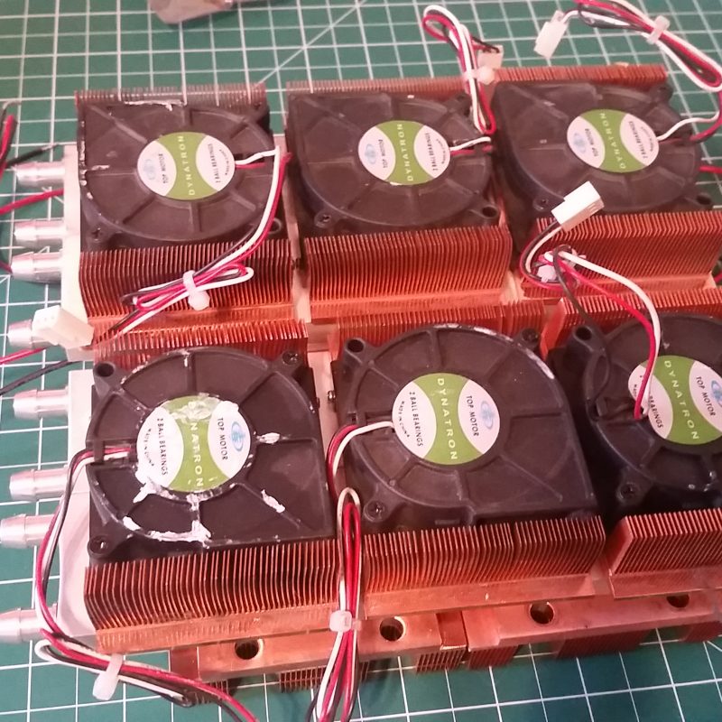 Closed-Loop Peltier Water Chiller for Diffusion Pump Cooling Build ...