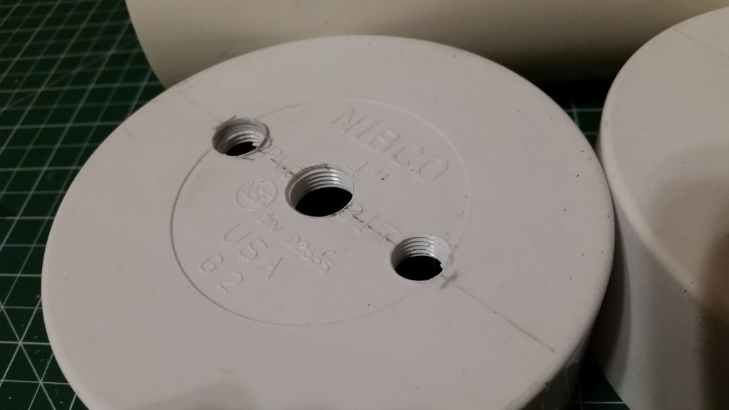 Primary PVC Tank Cap Tapped - Applied Ion Systems